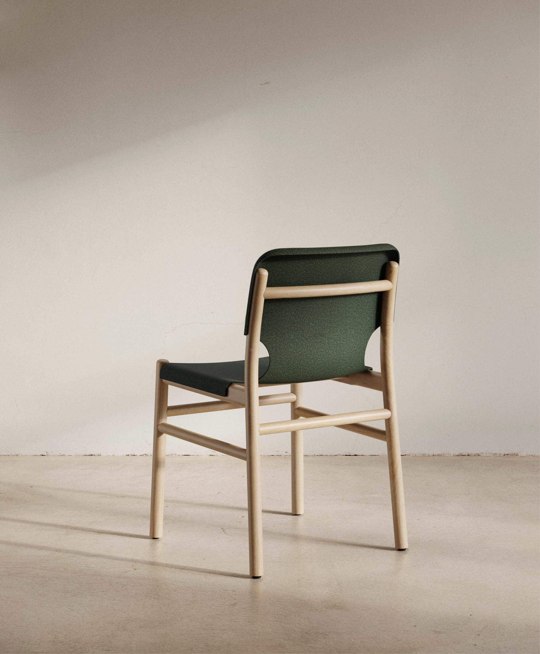 New Xume Chair – Alki Fr